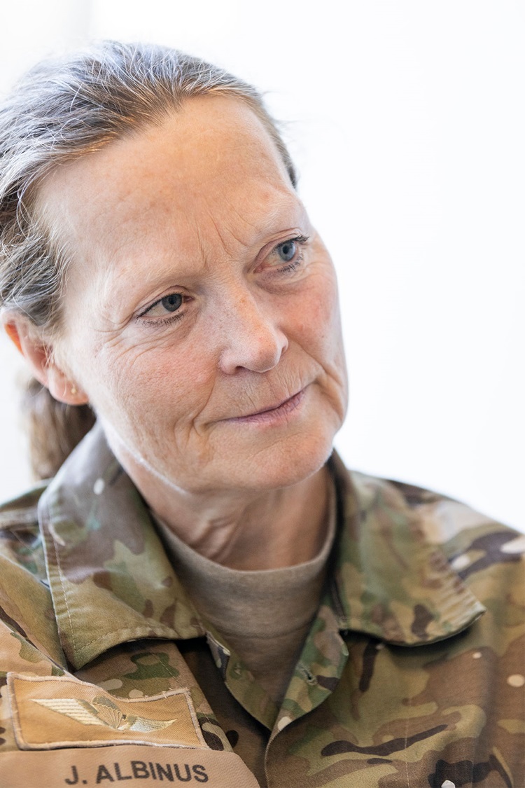 Jette Albinus er tostjernet general, divisionschef og den højest ...
