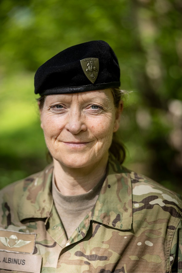 Jette Albinus er tostjernet general, divisionschef og den højest ... Jette Albinus er tostjernet general, divisionschef og den højest ...
