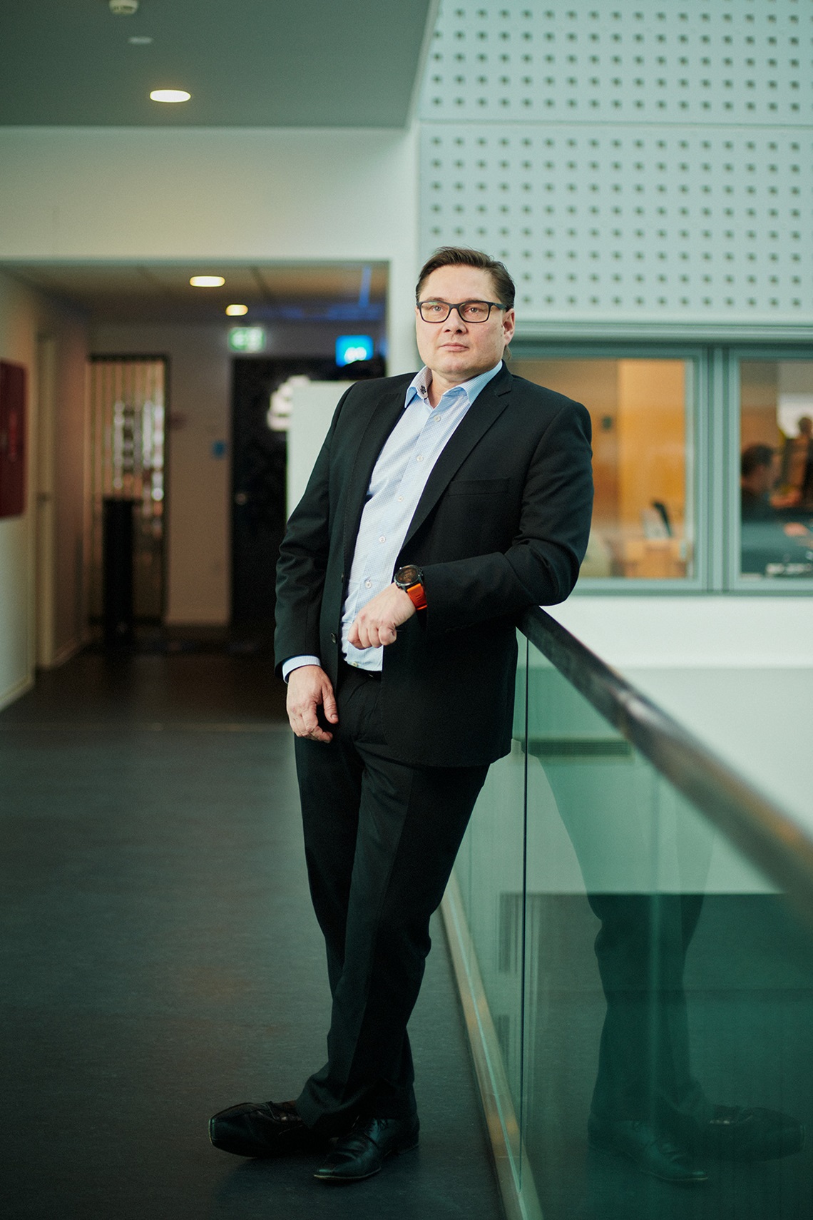 PostNord-direktøren måtte bede om kun at blive udsat for tre jokes om ...