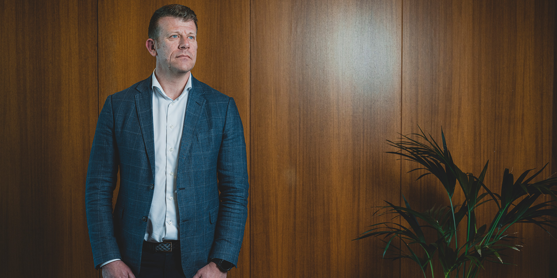 Sådan onboarder ISS 100 forskellige nationaliteter i en dansk arbejdskultur | Lederstof