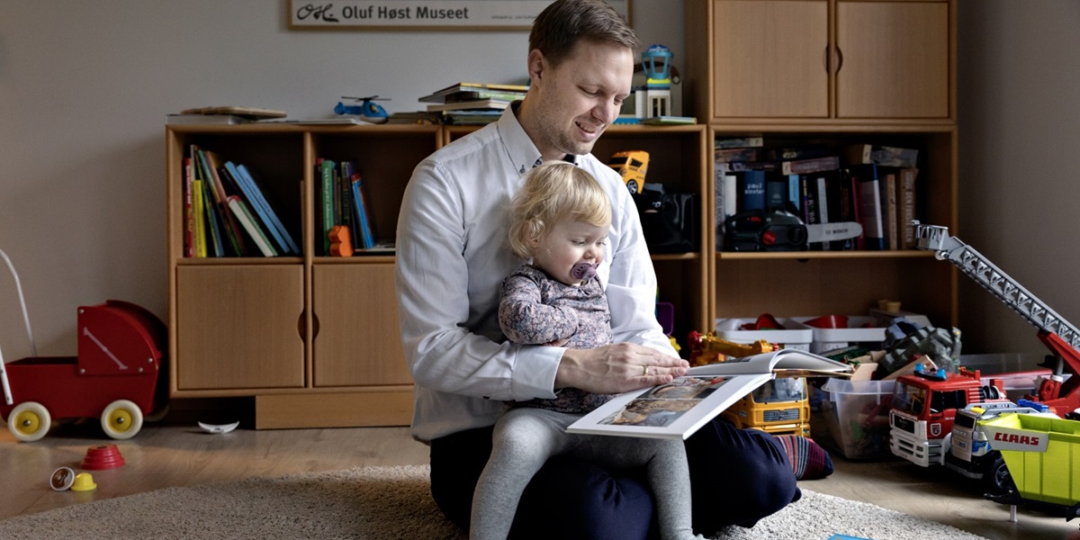 Mandlige ledere tager markant mere barsel end tidligere: »Ubetinget ...